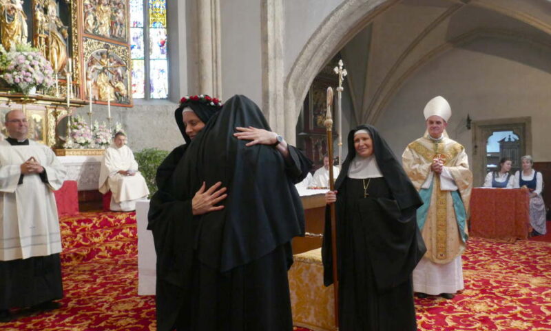 Ewige Profess unserer Sr. Maria Gratia Waldner - Benediktinerinnenabtei ...